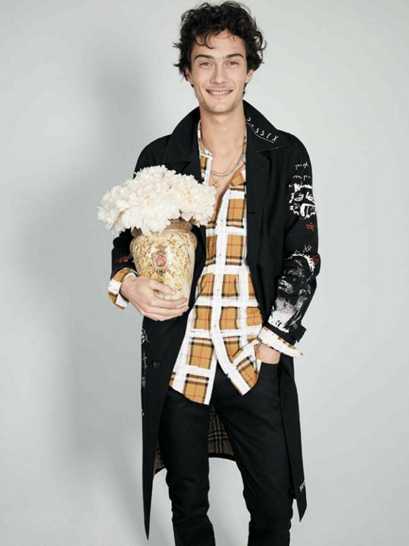 Oli Green – Juergen Teller – Burberry – SS 2018 – DNA Models