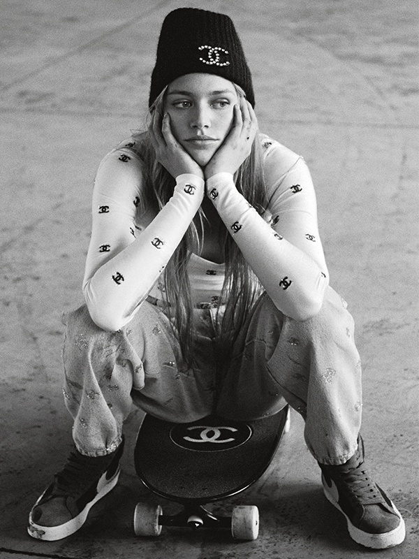 Nikki & Devyn – Cass Bird – Elle – September 2021 – DNA Models