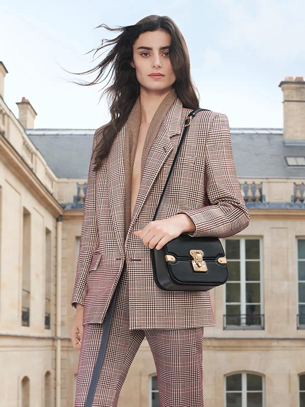 Capucine Clowes – Louis Vuitton – David Sims – Fall Winter 2023 – DNA ...